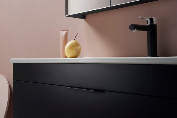 Segisti Design - must, valge või kroom valamusegisti